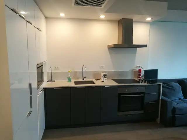 Montreal downtown old port 3 1/2 condo for rent all included | Long ...