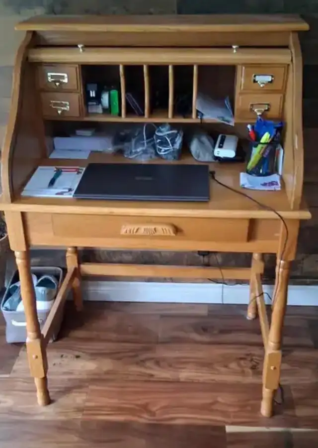bureau secretaire | Desks | Laval / North Shore | Free local ...