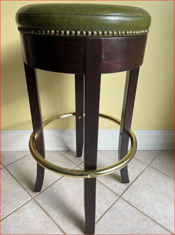 4 High Quality Jackson Backless Bar Stools | Chairs & Recliners | Oakville / Halton Region ...