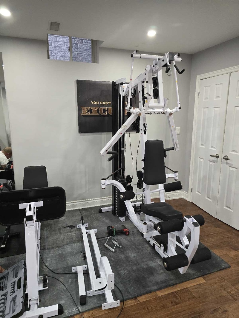 Home gym set up | Exercise Equipment | Oakville / Halton Region | Kijiji