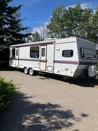 38 ads for the golden falcon in RVs, Campers & Trailers in Canada ...