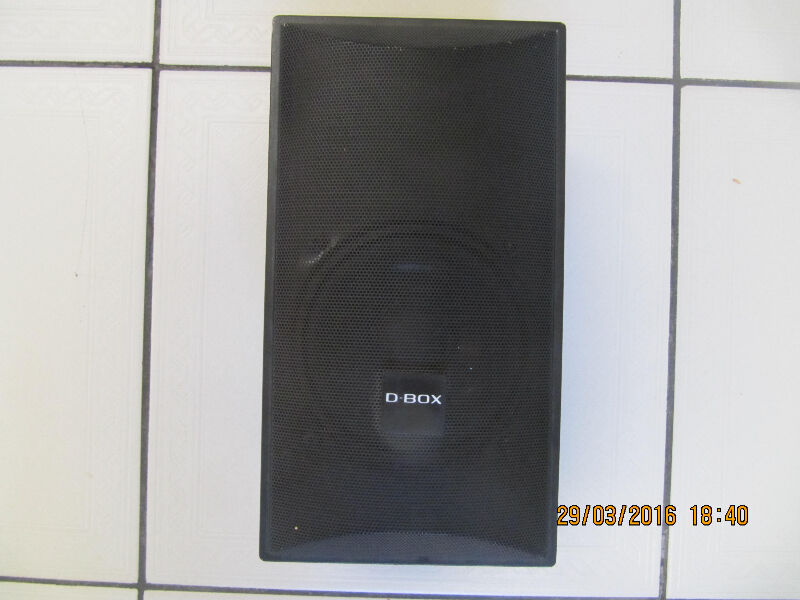 SynthedataD-BoxModel VCC-35PS HomeTheatreSpeakerMade In Canada ...