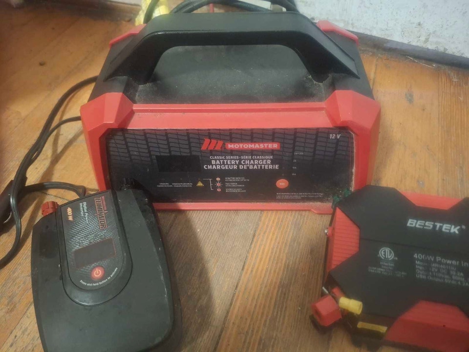 Motomaster Battery Charger and Power Inverter Bundle | Other Parts ...