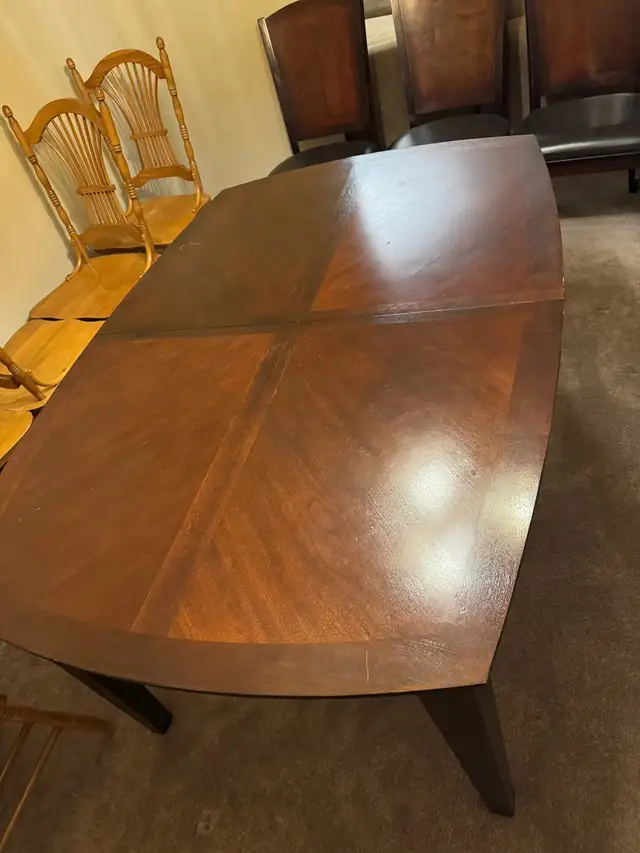 Dining Table & Chairs | Dining Tables & Sets | Oshawa / Durham Region ...