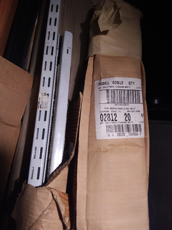 Closetmaid Shelf Track 84 7pcnew For Closet 12 Brackets 22pc Storage And Organization