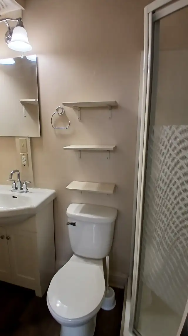 Fully Furnished Everything Included Bachelor/Studio apartment. | Long ...