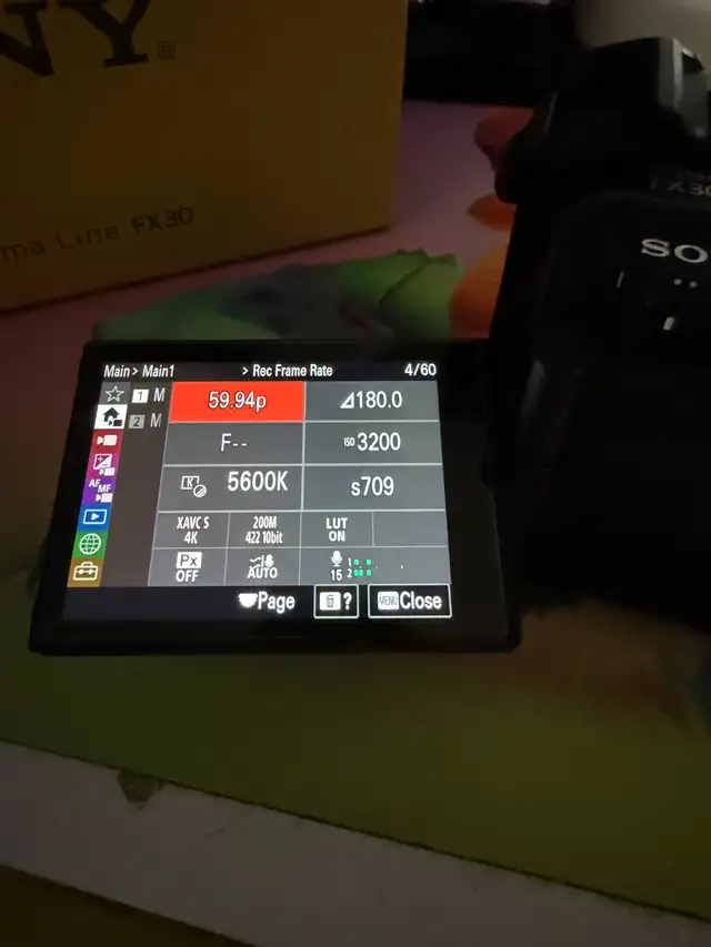 Sony FX30 (Body Only) + SmallRig Full Cage + 1 Battery | Cameras ...