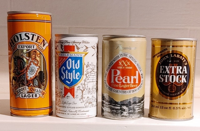 27 vintage beer cans | Arts & Collectibles | London | Kijiji