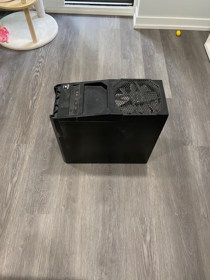 Gaming PC & Accessories | Desktop Computers | Calgary | Kijiji