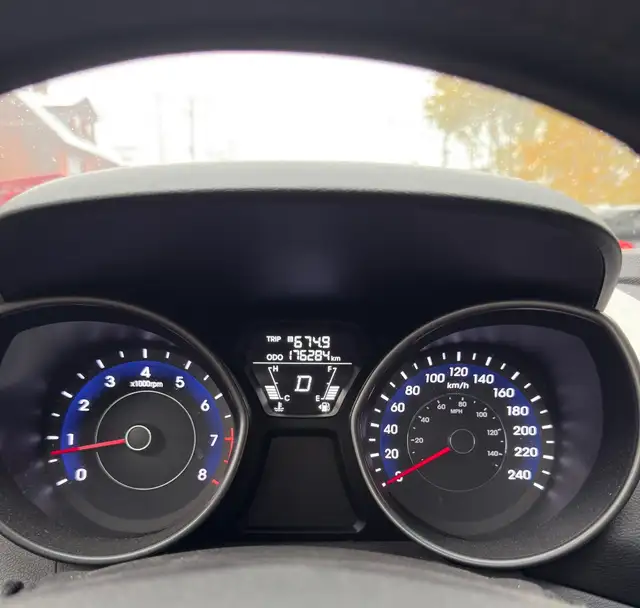 2012 Hyundai Elantra GLS For Sale | Cars & Trucks | City of Toronto ...