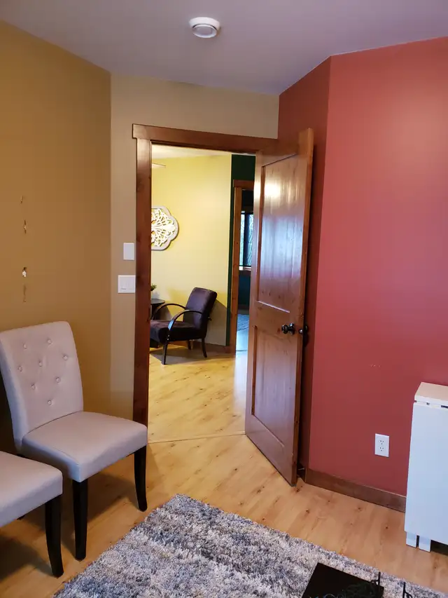 Beautiful commercial house for rent Okokokstoks | Commercial & Office ...