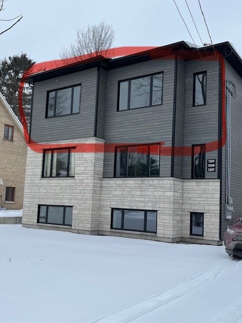 Grand 4 1/2 dans Triplex rue Grégoire | Long Term Rentals | Sherbrooke ...