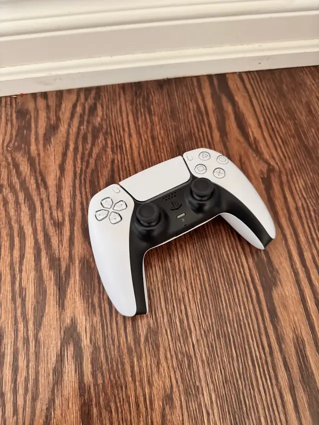 Ps5 controller - white | Sony Playstation 5 | Mississauga / Peel Region ...