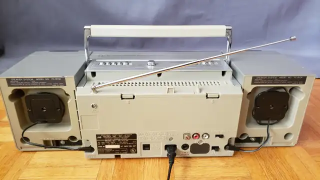 JVC PC-70JW STEREO RADIO CASSETTE RECORDER BOOMBOX MADE IN JAPAN ...