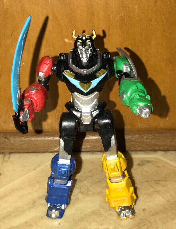VOLTRON Legendary Defender SWORD ATTACK VOLTRON 6" Figure | Toys ...