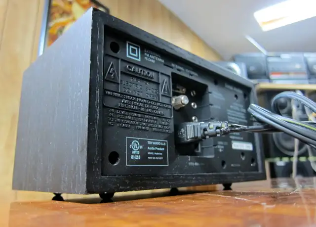 TIVOLI MODEL ONE RADIO BY HENRY CLOSS RECEIVER TABLE SPEAKER | Stereo ...