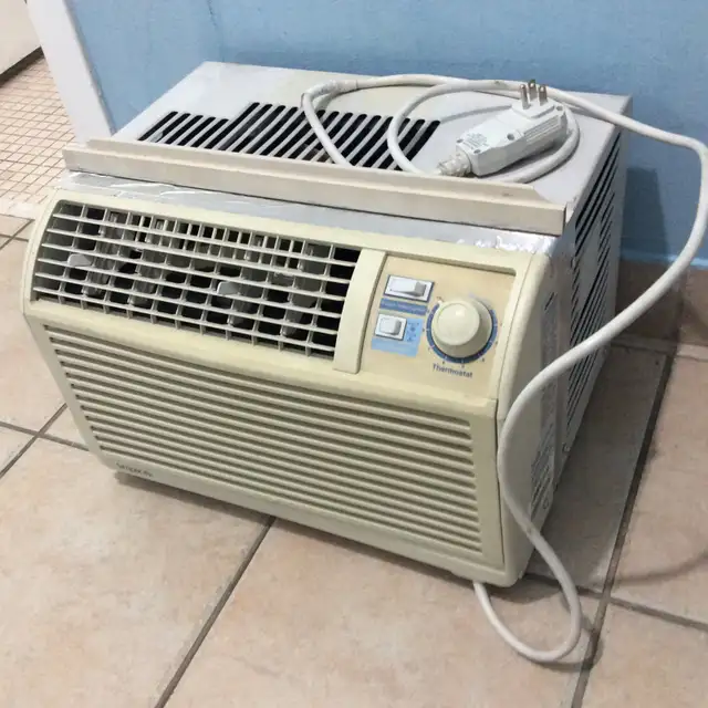 Small Window Air Conditioner - Clean, Quiet & Tested on Spot | Heaters ...