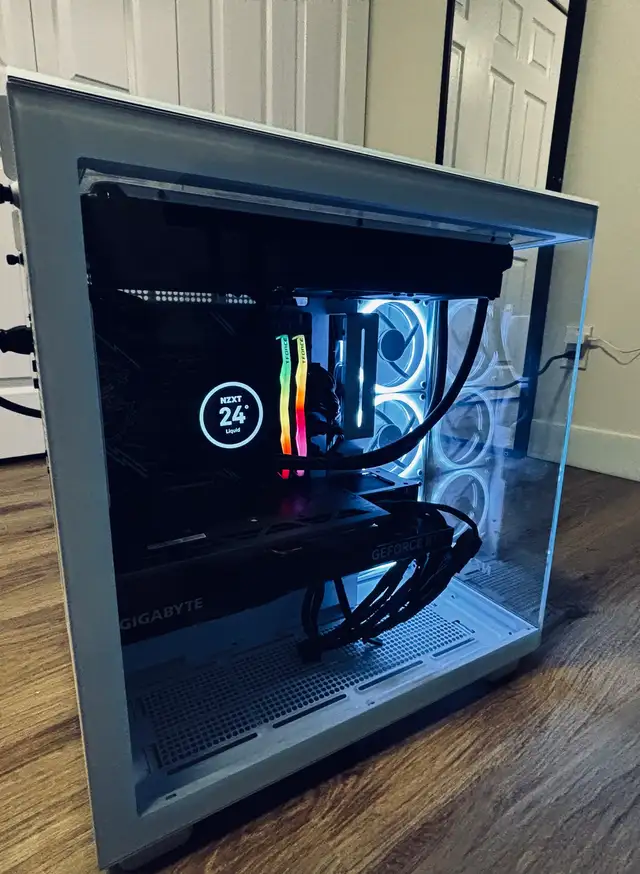 RTX 4090 | i9-14900KF | 64GB DDR5 | High-End Gaming/Creator PC ...