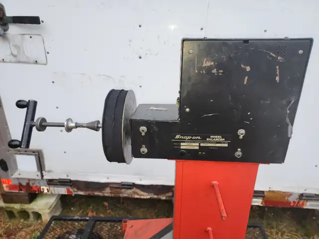 Snap-on Tools WBM200 Motorcycle Tire Balancing Machine Balancer | Power ...