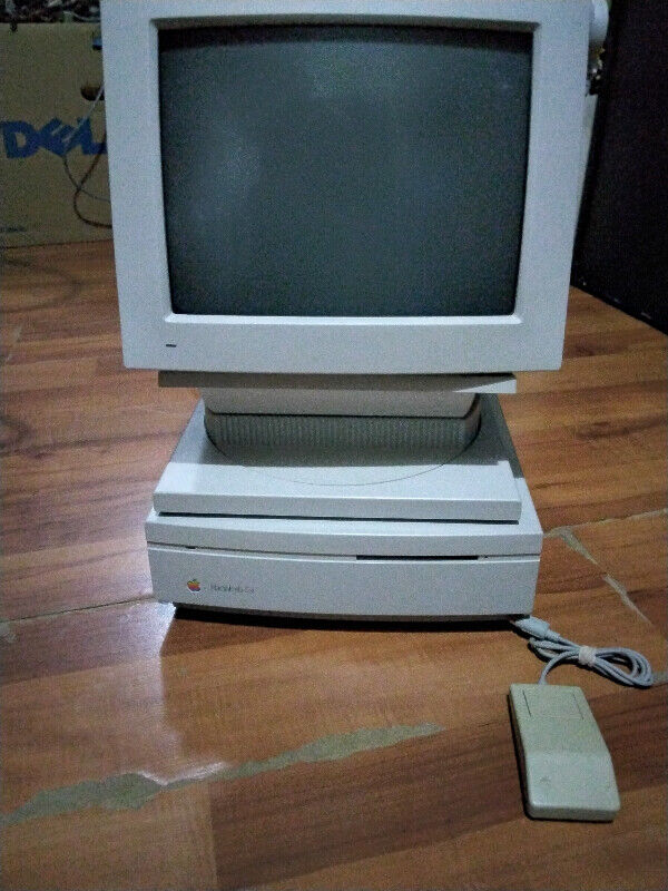 Apple Macintosh iisi With 12" Color RGB Display | Desktop Computers ...