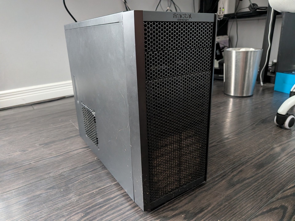 Mega Deal if you buy all 3 of my items. | Desktop Computers | London ...