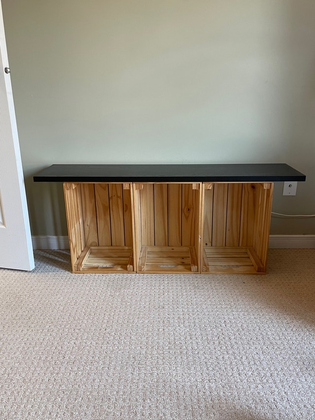 TV stand/cubby storage | TV Tables & Entertainment Units | Ottawa | Kijiji