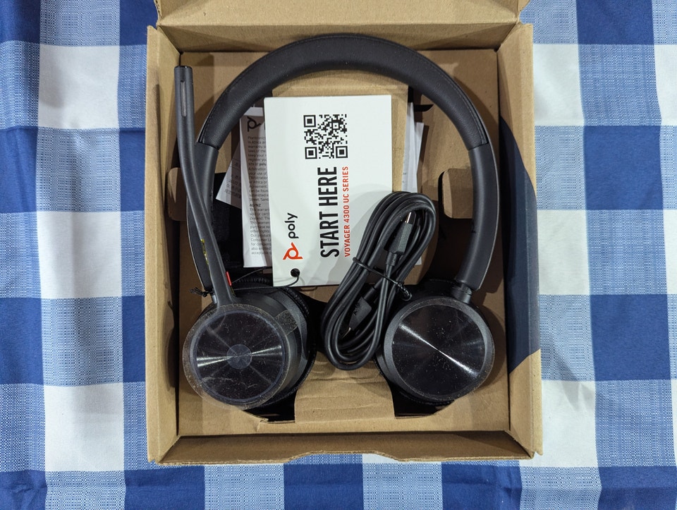 Casque D'écoute Sans Fil Bluetooth Poly Voyager 4320 UC | Headphones ...