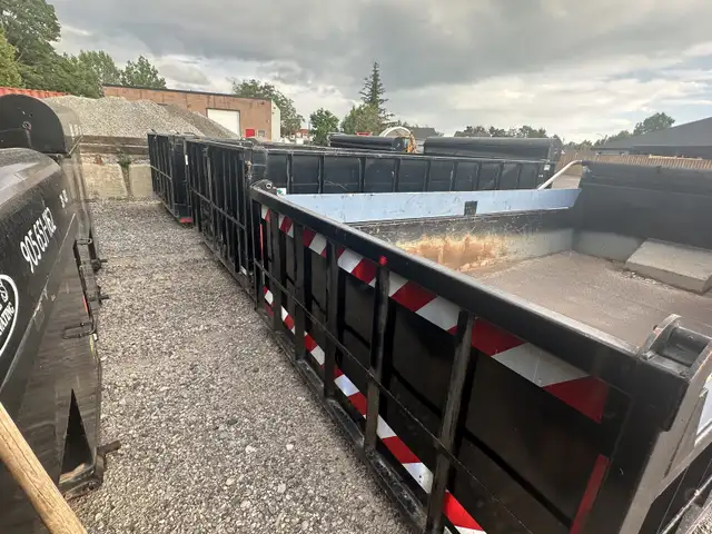 Roll off Truck with bins/flatbed and dump box | Heavy Trucks | St ...