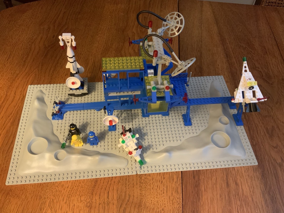 Lego Classic Space 6971 Inter-Galactic Command Base | Toys & Games ...