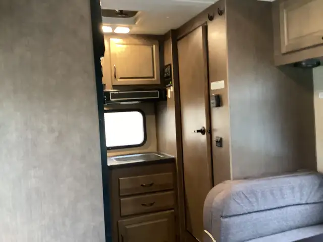 2018 Thor 19G Tiny Motorhome | RVs & Motorhomes | Whitehorse | Free ...