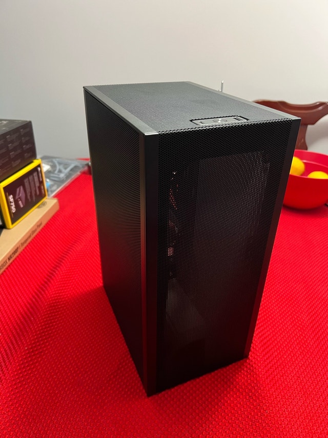 SSUPD Meshilicious Mini ITX case w/ PCIE 4.0 Riser | System Components ...