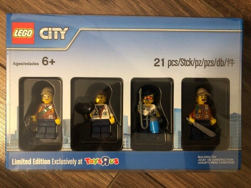 Lego City 5004940 Toys R Us Exclusive Minifigures Bricktober 201 ...