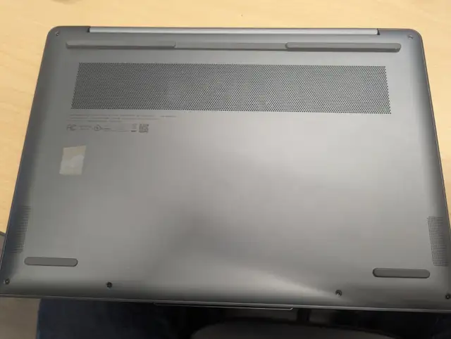 Lenovo Slim 7i 14-inch WUXGA OLED touchscreen display (Gen 9) | Laptops ...