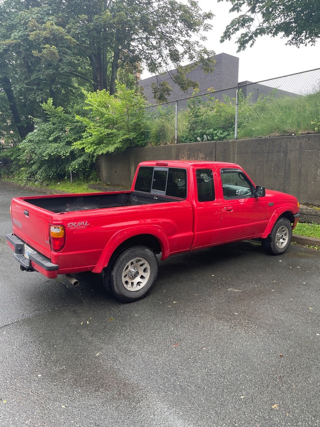 2006 Mazda b3000 | Cars & Trucks | Dartmouth | Kijiji