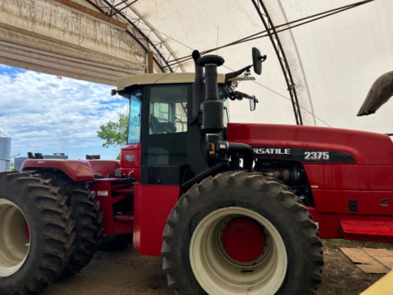 2009 Versatile 2375 4WD Tractor | Farming Equipment | Strathcona County ...