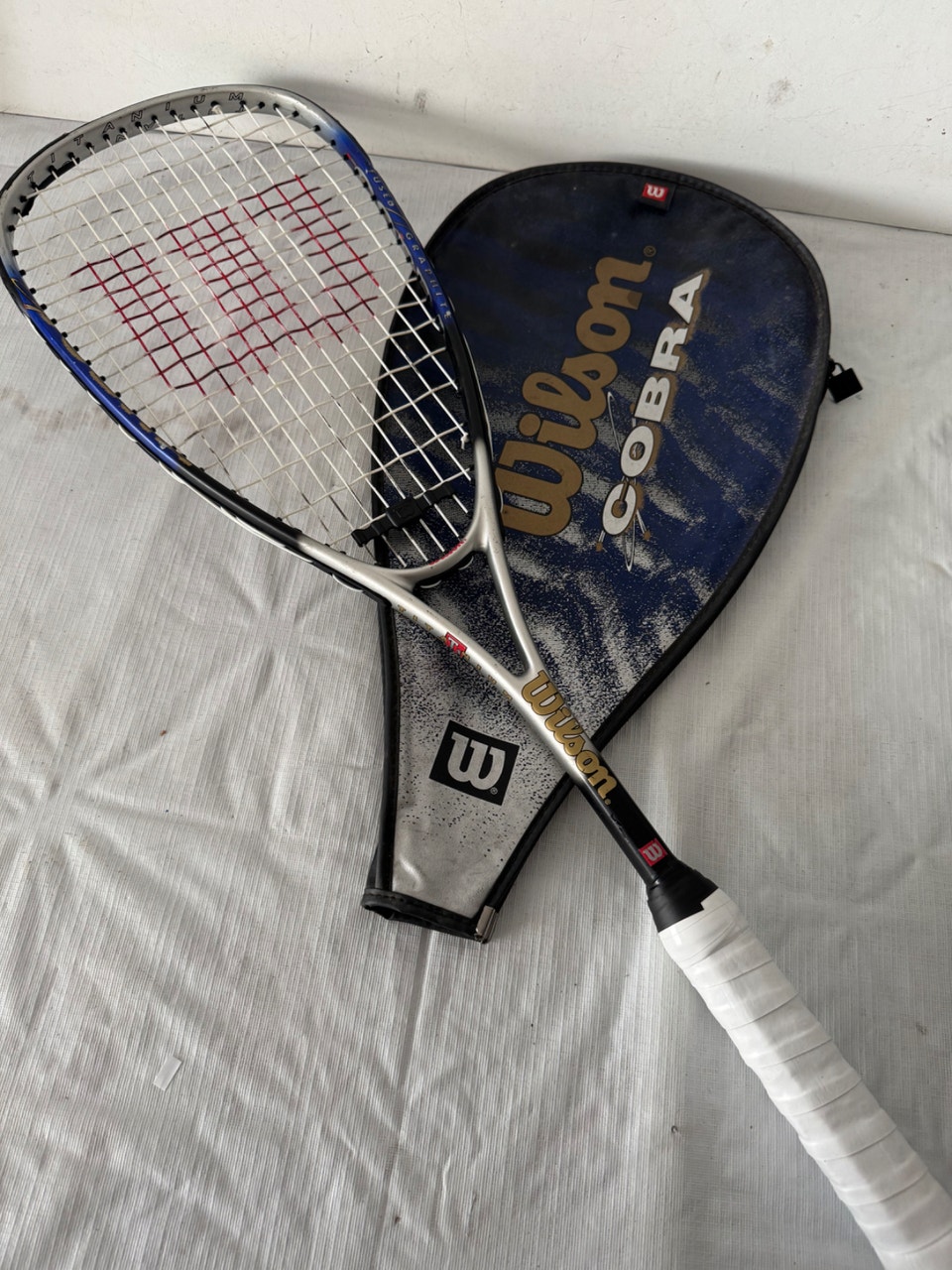 WILSON COBRA SQUASH RACKET, BEGINNERS, NEW GRIP TAPE, AND COVER ...