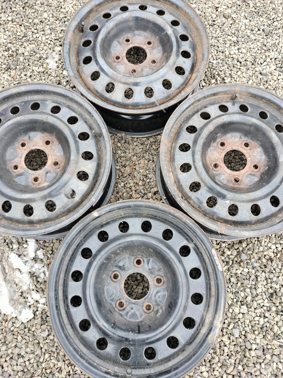 Dodge Caravan 17" Steel Rims | Tires & Rims | St. Catharines | Free ...