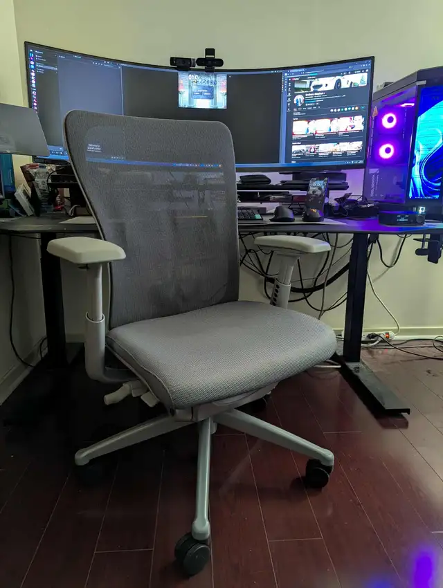 Haworth Zody Fully Loaded ~ Free GTA Delivery ~ WHITE ~ | Chairs ...