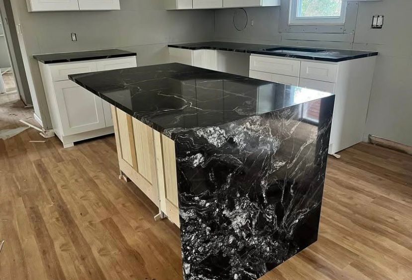 Luxury Black Quartz Kitchen Countertops & Island + White Veins⭐⭐ ...