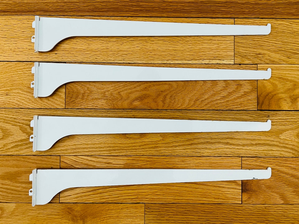 KV 16-inch Universal White Steel Triangle Slotted Shelf Bracket ...