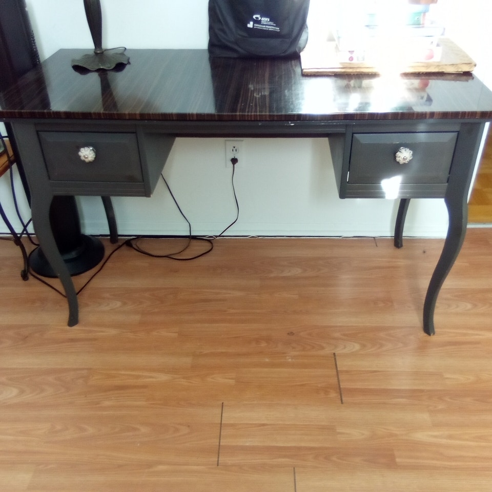 A DONNER ! Meuble IKEA bleu foncé et petite table | Free Stuff ...