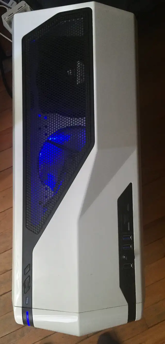 Homelab-ready custom PC w/ quad-port Intel NIC + WLAN | Desktop Computers | City of Montréal ...