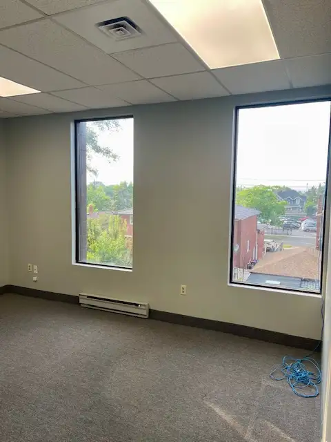 AWESOME OFFICE SPACE AT 718 WILSON AVE 1ST MONTH FREE RENT | Commercial ...