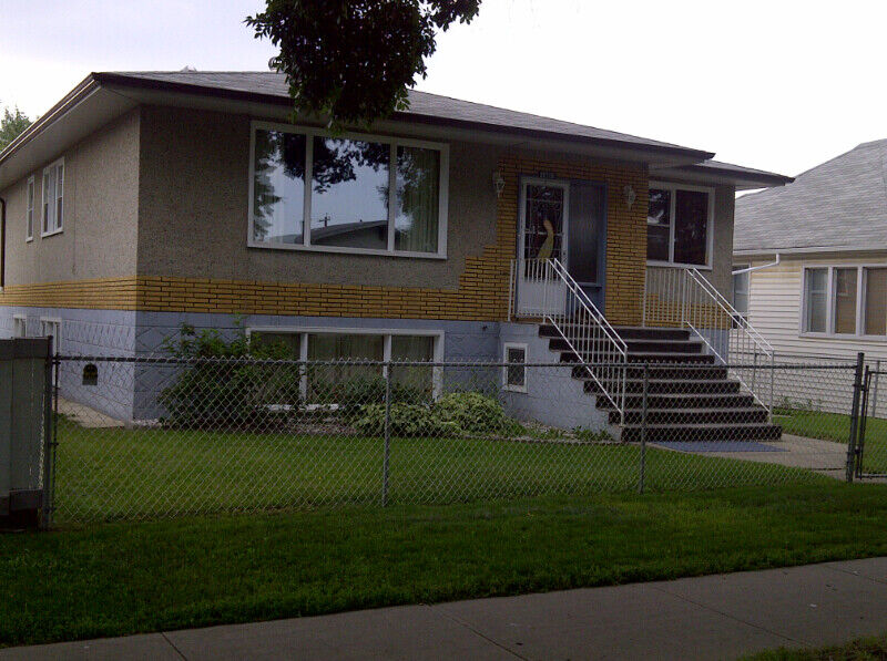 4-Plex Living that Feels like Home - Heart of Downtown Living! | Long ...