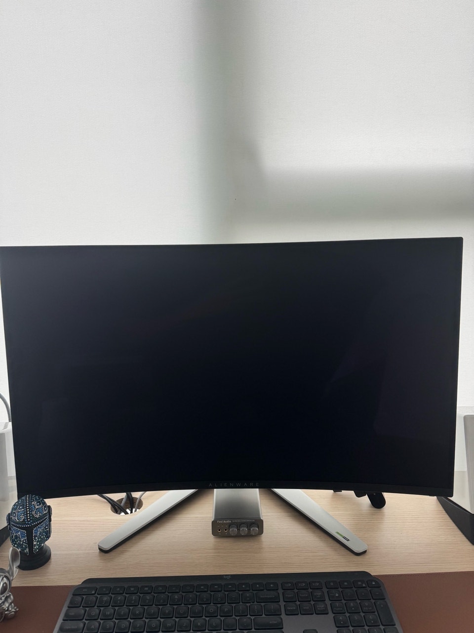 Alienware 32" 4K UHD 240Hz 0.03ms Curved QD OLED Gaming Monitor ...