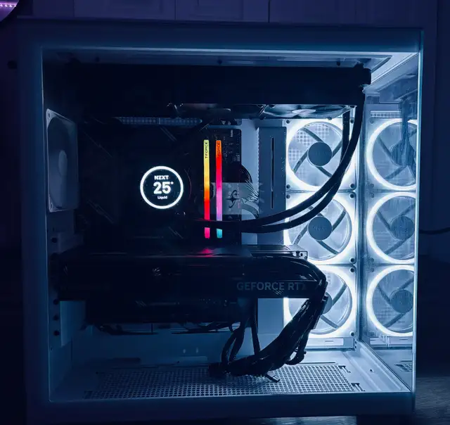 RTX 4090 | i9-14900KF | 64GB DDR5 | High-End Gaming/Creator PC ...