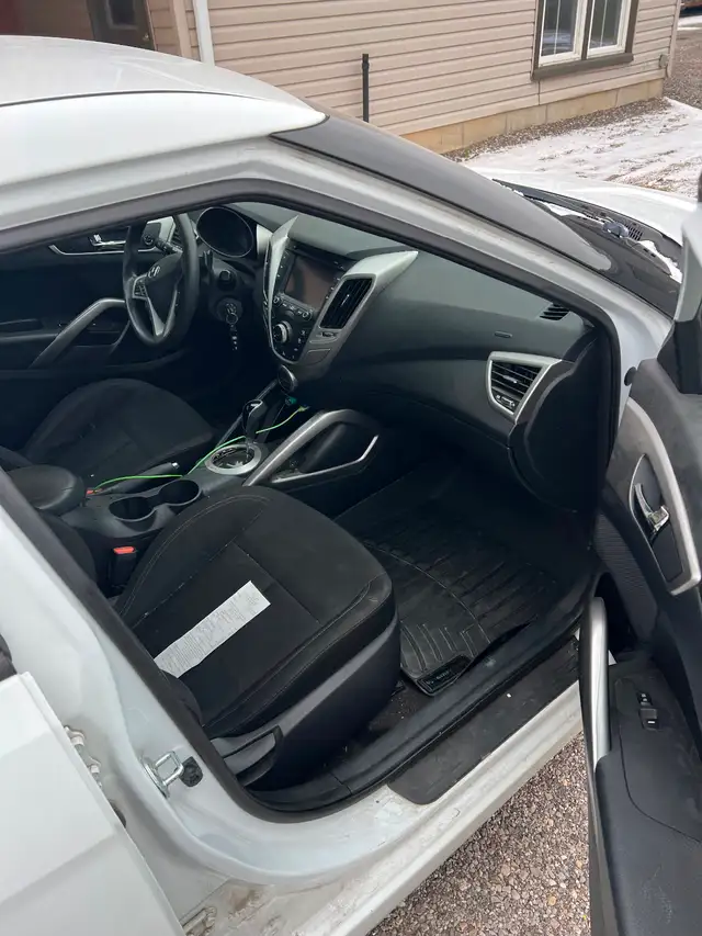 2017 Hyundai veloster automatic 155,000 kms certified$6,500 | Cars ...