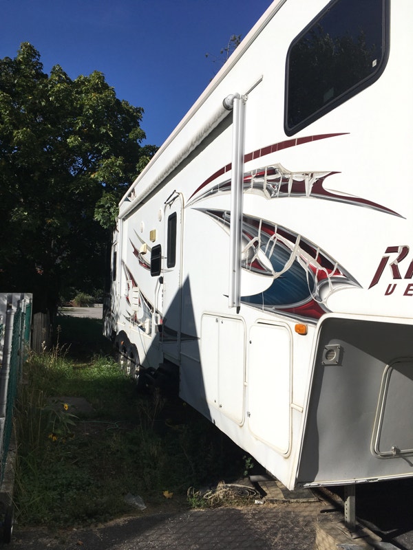 2009 RAPTOR VELOCITY 40 FOOT 5TH WHEEL TOY HAULER | Travel Trailers ...