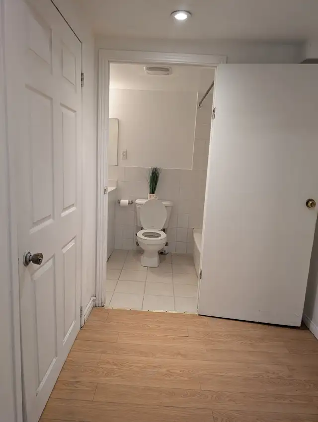 2 bedrooms and a den basement for rent at Finch /Victoria Park | Long ...