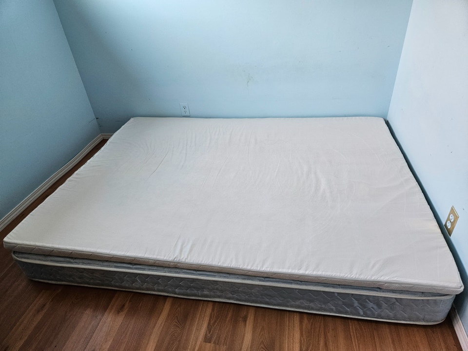 2" Thick Memory Foam Mattress Pad/Topper for Sale | Beds & Mattresses ...